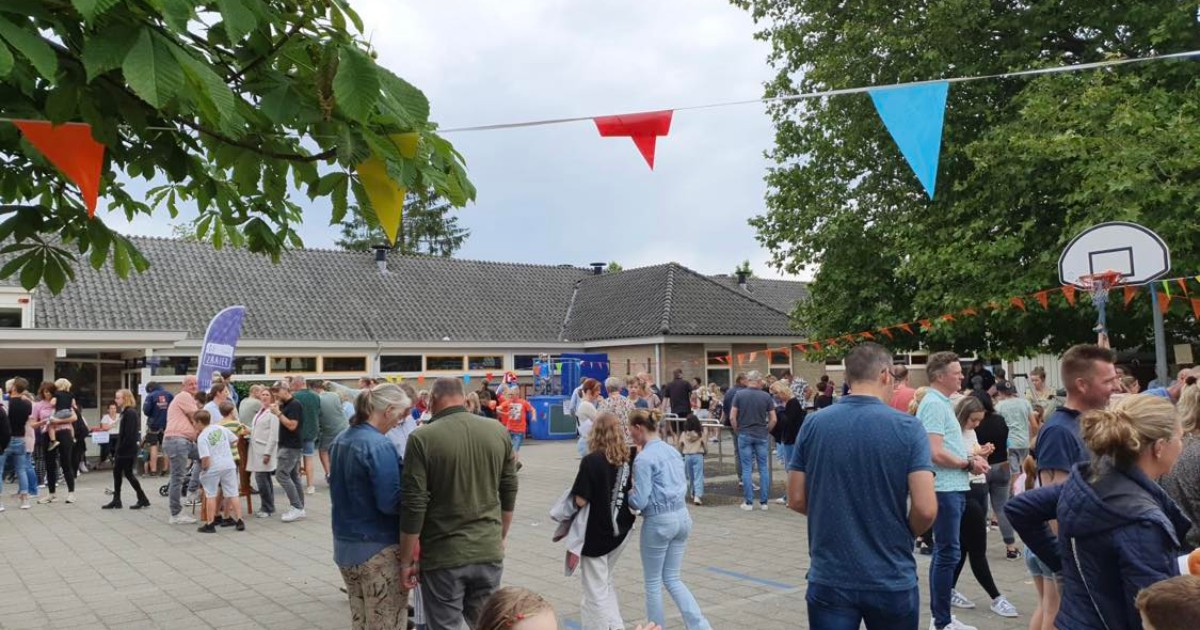 Nat pak voor leraren De Zaaier in Nieuwleusen