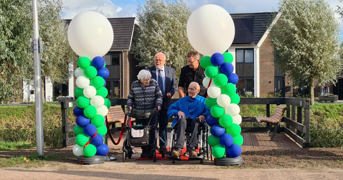 Vlonderterras biedt nieuwe ontmoetingsplek in Lemelerveld